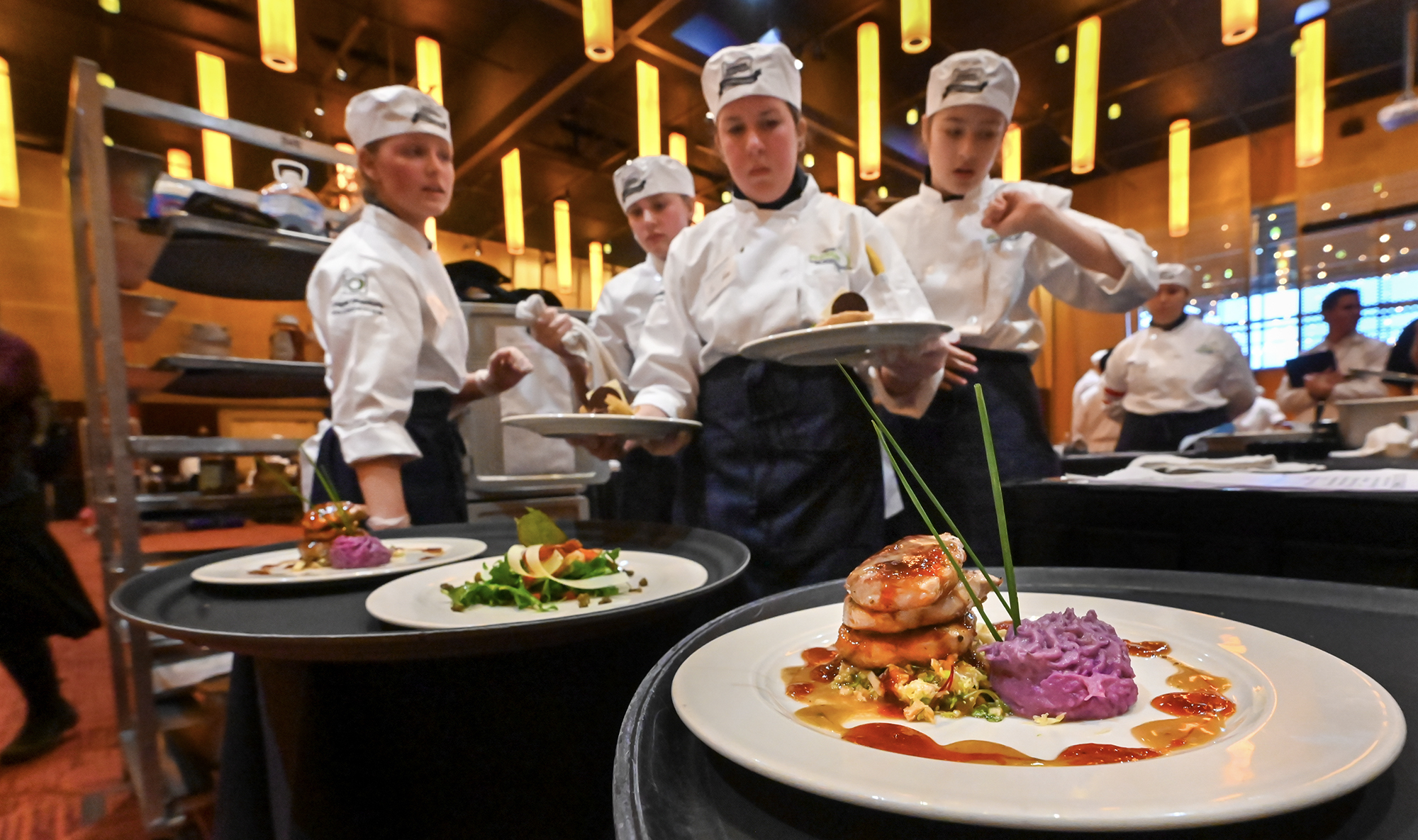 Salem student helps cook up crab fritters, mousse dome, taking state ...