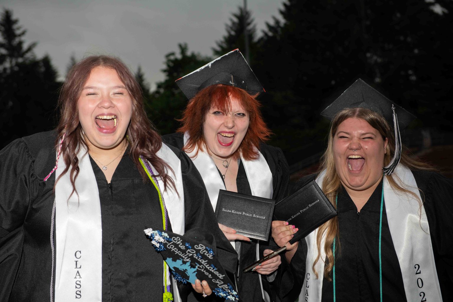 PHOTOS: Roberts High School 2023 graduation - Salem Reporter