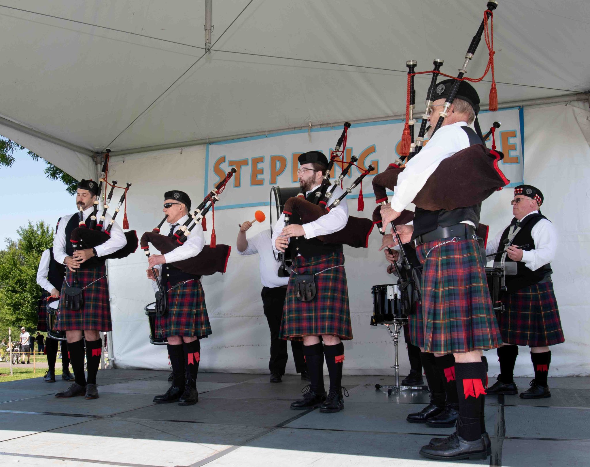 PHOTOS: Dancers at World Beat light up Riverfront Park - Salem Reporter