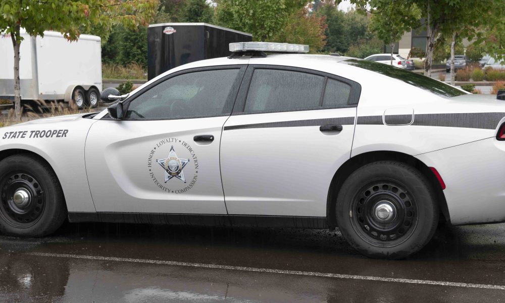 Driver fatally strikes Aurora man crossing I-5 on foot - Salem Reporter