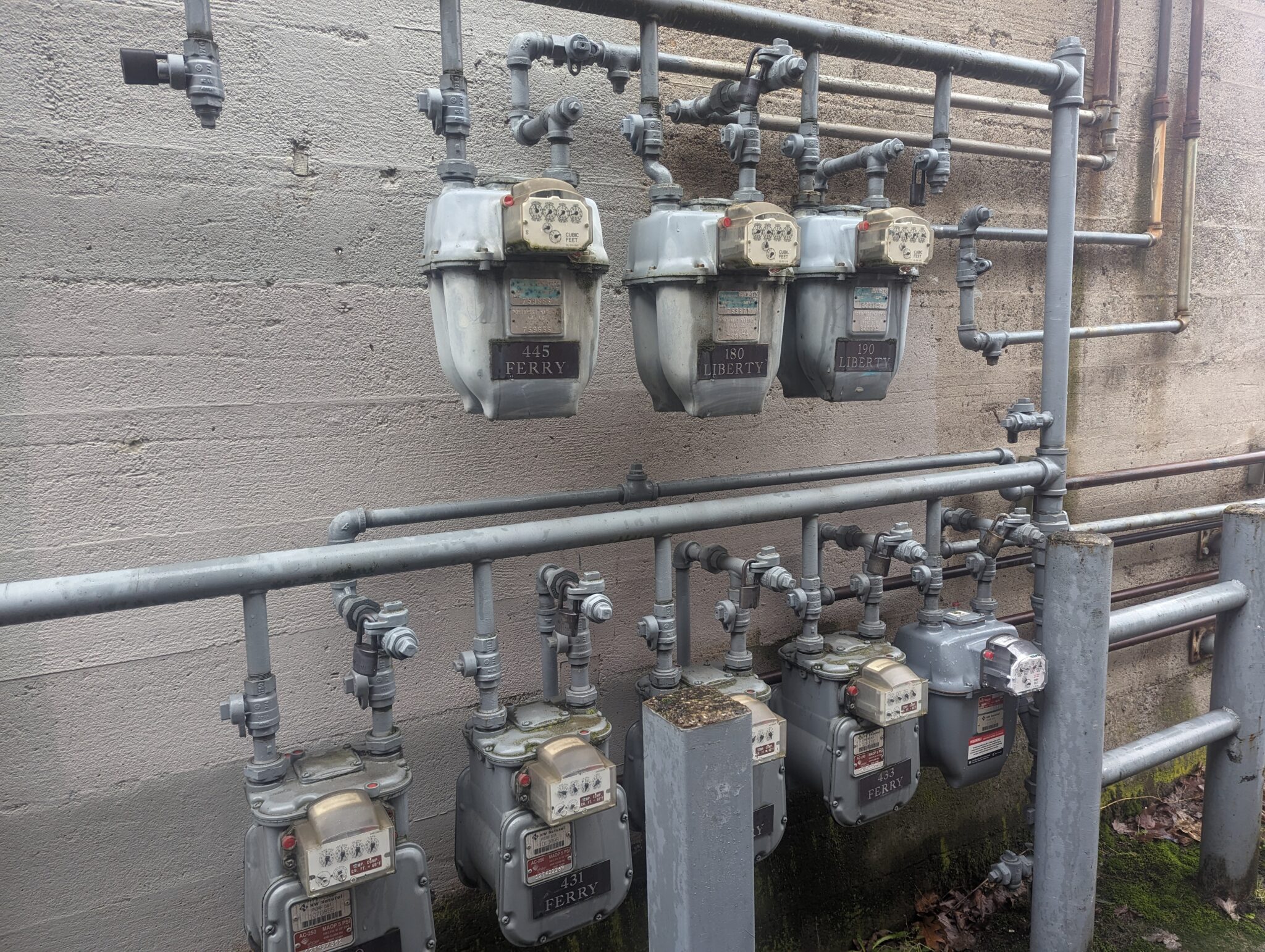 In response to government shutdown, Oregon utility companies give ...