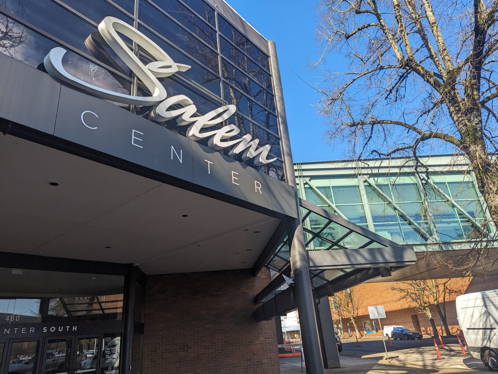 Salem Center mall sells to local owners - Salem Reporter