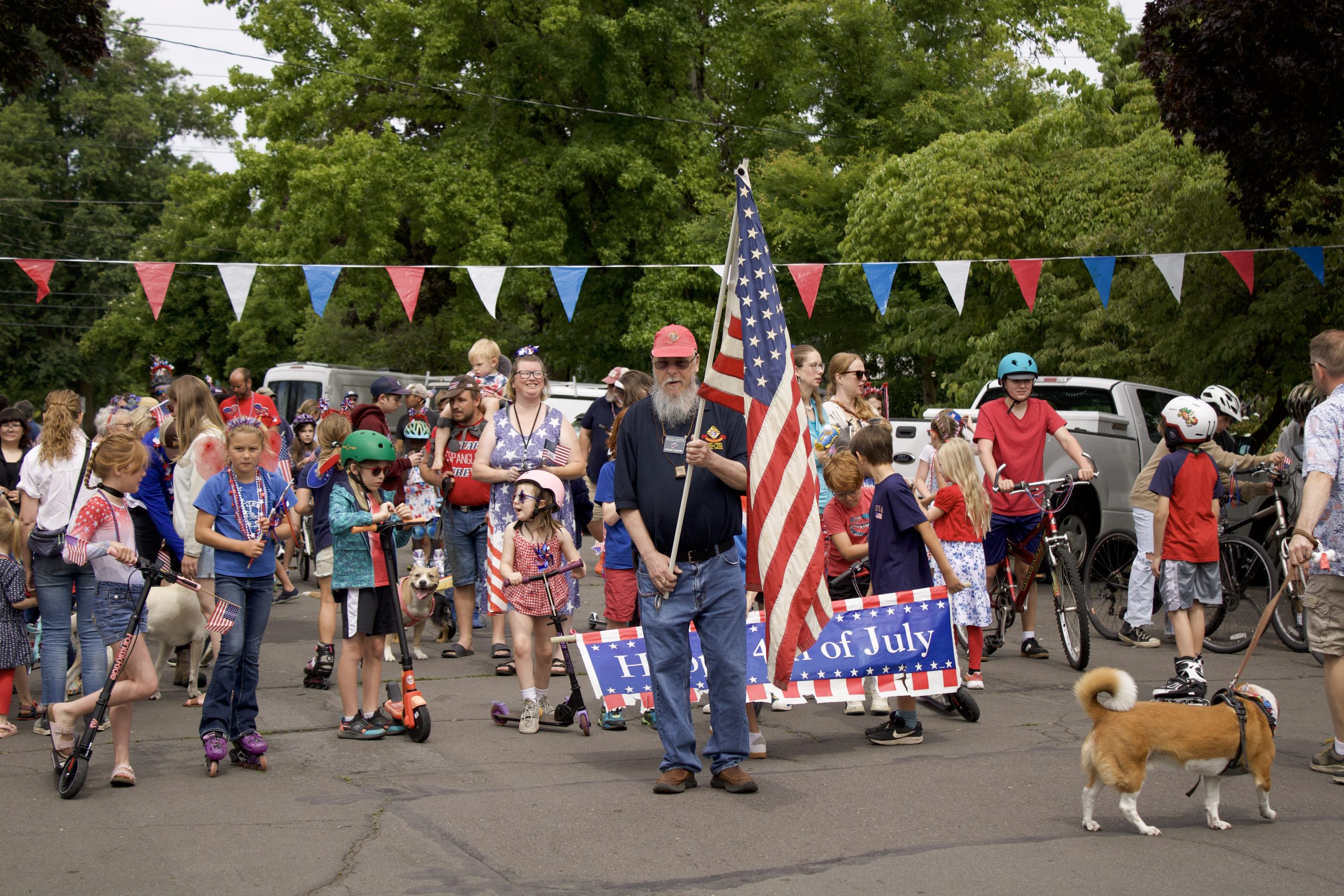 PHOTOS: Neighbors celebrate Fourth of July with Court-Chemeketa parade ...