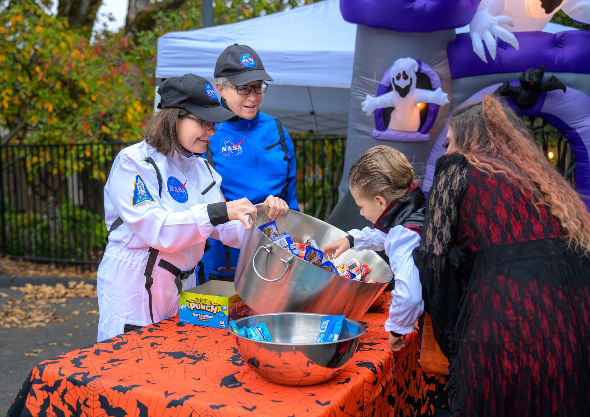 PHOTOS: Fairmount Halloween Parade draws a crowd - Salem Reporter